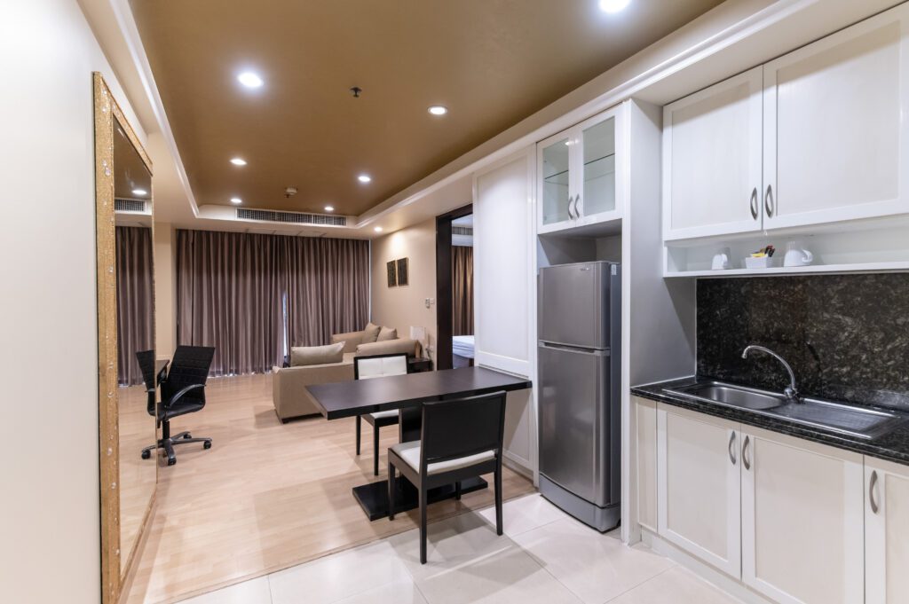 ADMIRAL ONE BEDROOM SUITE – Admiral Premier Bangkok : Serviced ...